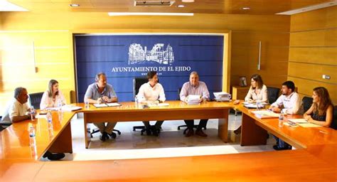 La Junta De Gobierno De El Ejido Aprueba El Proyecto De Las Fiestas
