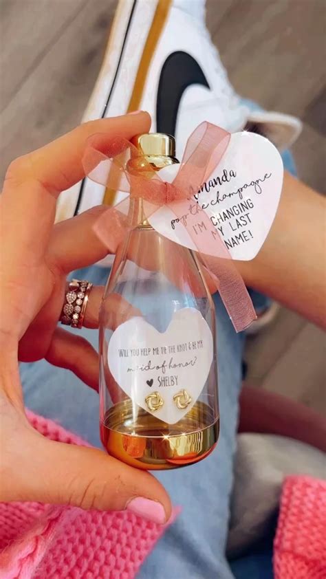 30 Unique Bridesmaids Gifts Ideas From Etsy For 2021 Artofit
