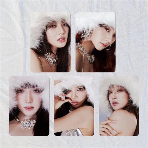 GIDLE Photocard Set 2nd Full Album 2 Soyeon Minnie Yuqi Shuhua Miyeon