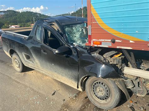 Fotos Acidente Deixa Homem Gravemente Ferido Na Br Em Api Na