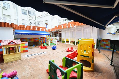 61 Centro de Educación Infantil en Valencia Sacapuntas sin Cortes ni