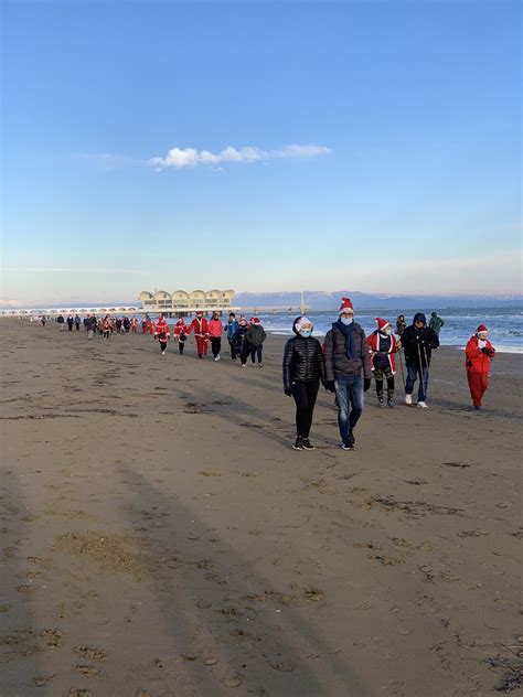 Camminata Dei Babbi Natale Nordic Walking Lignano 2022 Flickr