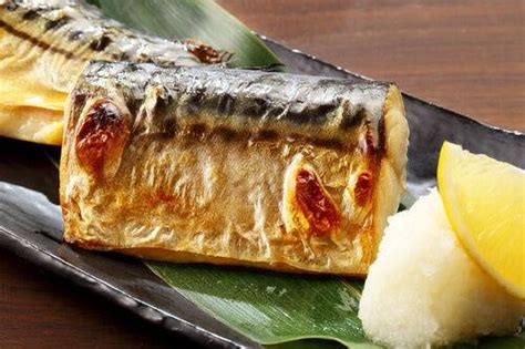 海の魚は皮から川の魚は身から焼いた方がいいって知ってたオリーブオイルをひとまわしニュース