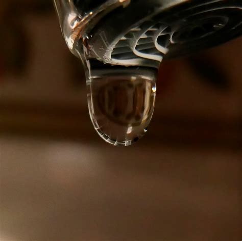 La Gota Que Colma El Vaso La Gota Que Colma El Vaso Sevil Flickr