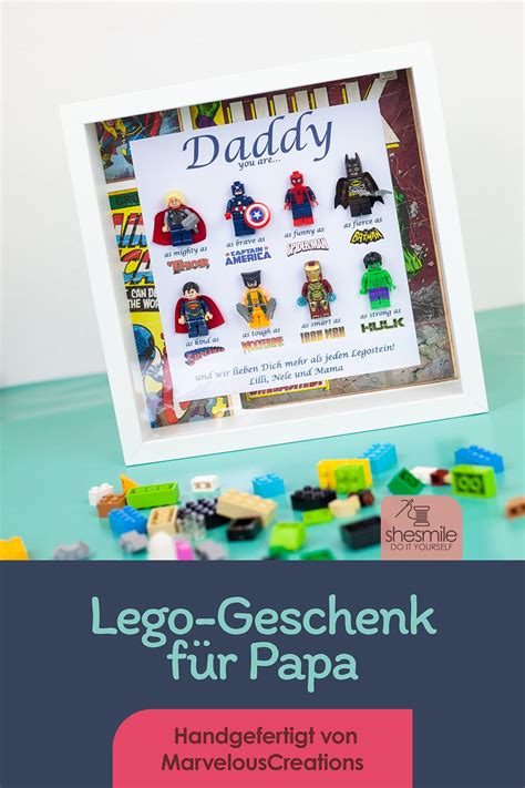 Ein Bilderrahmen Mit Superhelden Minifiguren Als Vatertagsgeschenk