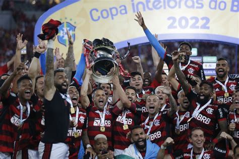 Flamengo tetracampeão da Copa do Brasil baixe o pôster do título