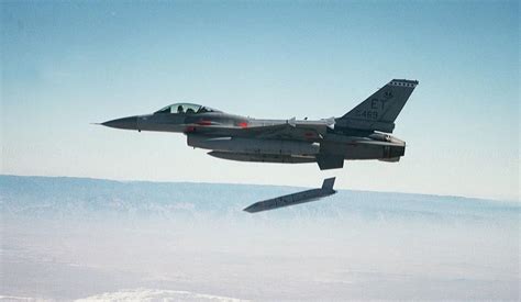 USAF Fornece Novo Contrato De US 413 Mi A Lockheed Martin Para