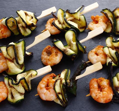 MINI BROCHETTES DE CREVETTE ET COURGETTE GRILLÉES À L AIL Gargantua