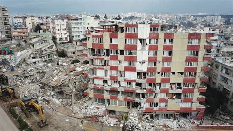 Deprem üstüne deprem Hatay daki yıkım havadan görüntülendi