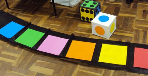 Jogo Trilha das Cores Jogo lúdico pedagógico SÓ ESCOLA