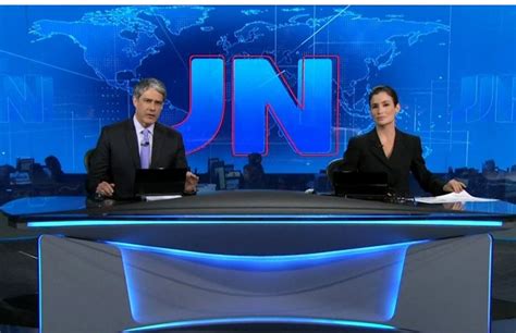 Vídeo mostra redação do Jornal Nacional por trás das câmeras