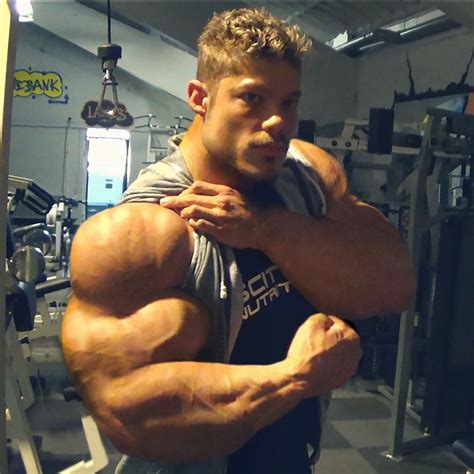Muscle Morphs By Hardtrainer Rock Pinterest Muscles Hot Guys Hot Sex