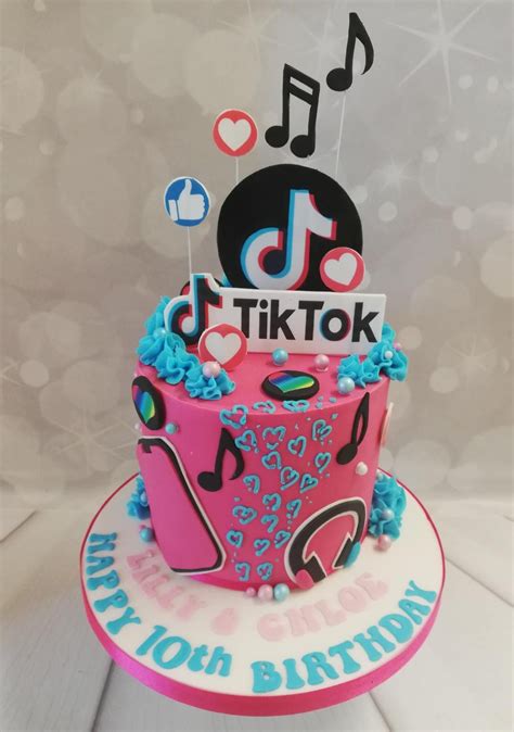 Tik Tok Cake 12th Birthday Cake Beautiful Birthday Cakes Dance Cakes