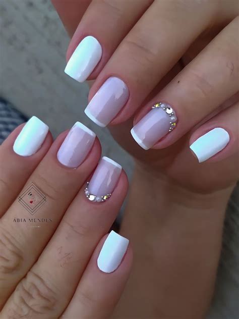 40 inspirações de lindas unhas decoradas para você