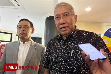 Bulog Pastikan Stok Cadangan Beras Aman Jelang Nataru TIMES Indonesia