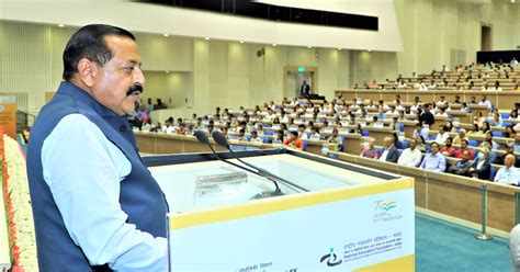 MoS Jitendra Singh Presents INSPIRE Awards To 60 Indian Startups For