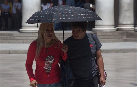 Prevén temperaturas de 45 a 50 grados y baja en lluvias por onda de