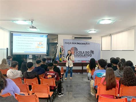 Escola Do Legislativo Promove Sua Primeira Atividade Presencial
