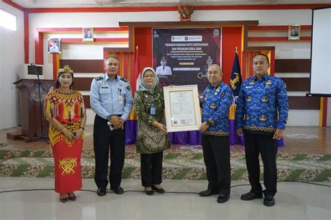 Pj Bupati Landak Tandatangani Nota Kesepahaman Dan Perjanjian Kerjasama