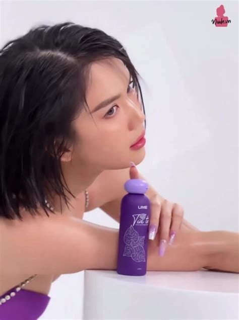 Ngọc Trinh Khoe Vẻ đẹp Gợi Cảm Trong Bộ Bikini Tại Lime