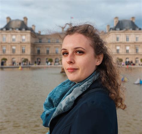 CAF lAllocation adultes handicapées AAH à nouveau revalorisée en