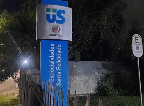 Bebê de um ano morre dentro de carro após ser esquecido pelo pai