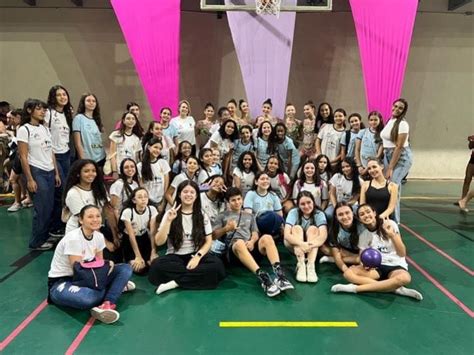Alunos da Secretaria de Esportes participam de workshop a Seleção
