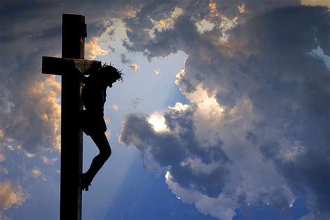 Dios mío Dios mío por qué me has abandonado Acaso Jesús no lo