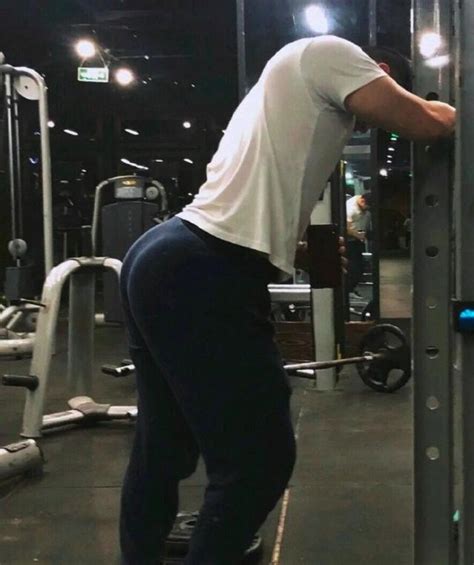 這就是男生練臀和不練臀的區別女生看了太扎心 每日頭條