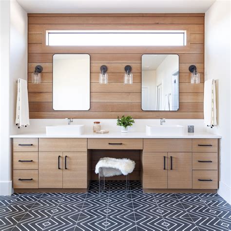 24 Double Vanity Bathroom Ideas