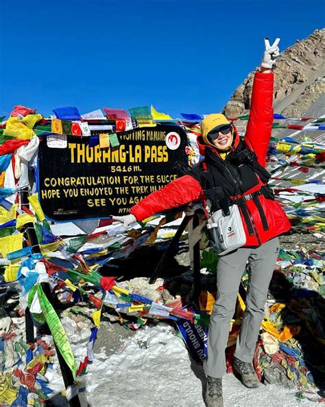 10 Artis Korea Yang Hobi Naik Gunung Fisiknya Sudah Teruji