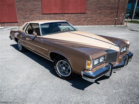 Sold 12 464 Mile 1976 Pontiac Grand Prix Model LJ With A 455 V8
