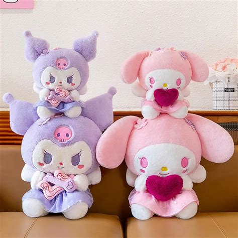 Wholesale Sanrio Kuromi My Melody Hug Red Heart Anime Plush Toy Cute Cinnamoroll Plush Pillow