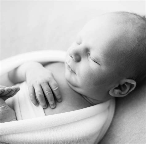 DEINE FAMILIE IST WERTVOLL Dein Baby Ist Perfekt Und Vollkommen SO