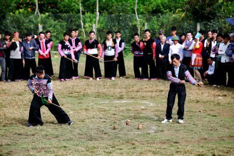 Tu Lu trò chơi dân gian của dân tộc H Mông