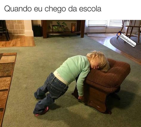 Quando quero ir na cozinha mas tem visita em casa e eu não quero