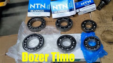 Inspecting Bearings And Cleaning Final Drive Cases Part Case Dozer