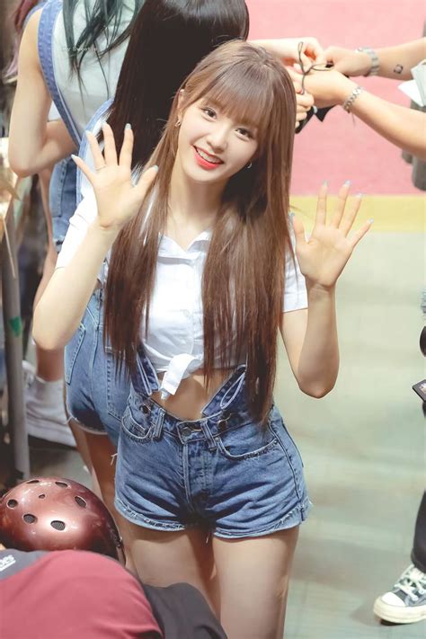 Not My Picture Nana Wooah Kpop Cute Korean Girl Nayeon My