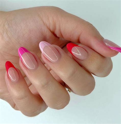 20 ideas de uñas rosas decoradas muy bonitas y en tendencia para el
