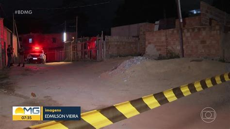 Vídeo Jovem é morto a tiros no bairro Alvorada em Betim Bom Dia