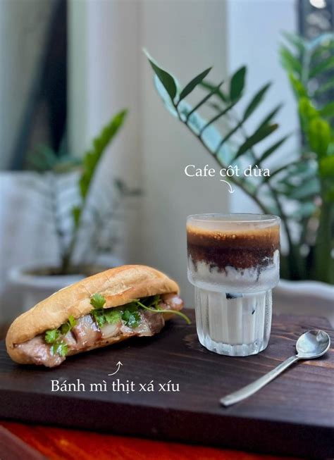 Yên Tiệm bánh mì cà phê Top Quảng Bình Kênh Review Du lịch Ẩm