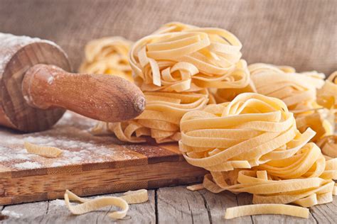 Pasta fresca casera al huevo receta de cocina fácil sencilla y deliciosa