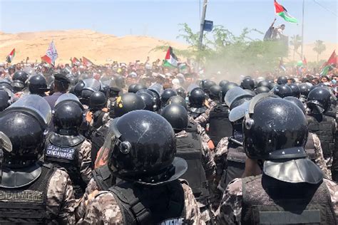 Bacaan Doa Dan Tata Cara Qunut Nazilah Untuk Keselamatan Palestina
