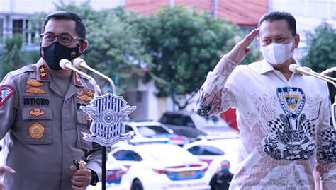 Korlantas Polri Terima Hibah 10 Motor Listrik Dari Ikatan Motor