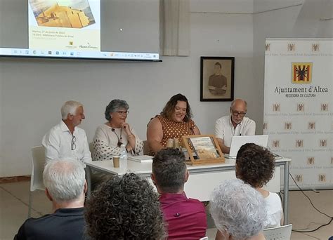 El Ayuntamiento edita un libro que recoge el proceso de rehabilitación
