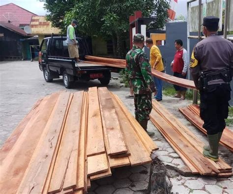 Korban Banjir Sungai Arut Butuh Bantuan Papan RadarSampit