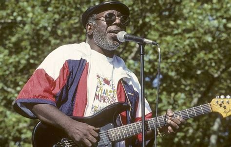 10 Best Curtis Mayfield Songs Of All Time Singersroom