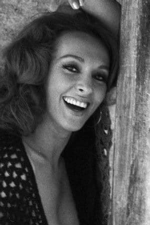 Nieves Navarro Profile Images The Movie Database Tmdb