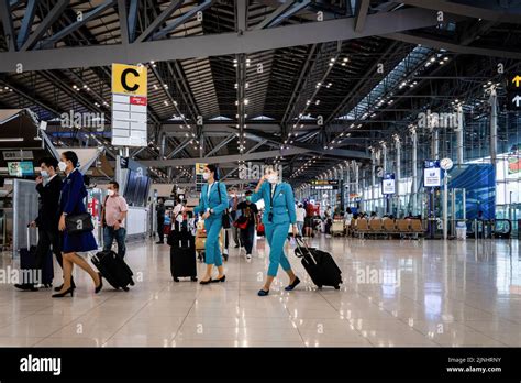 Bangkok Thailand 12th Aug 2022 Flight Attendants Make Their Way