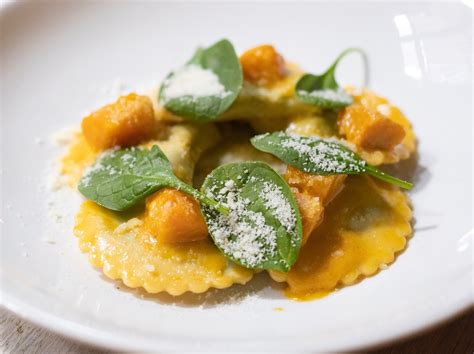 Ravioli Con Zucca E Parmigiano Ricetta Sfiziosa E Ricca Di Gusto